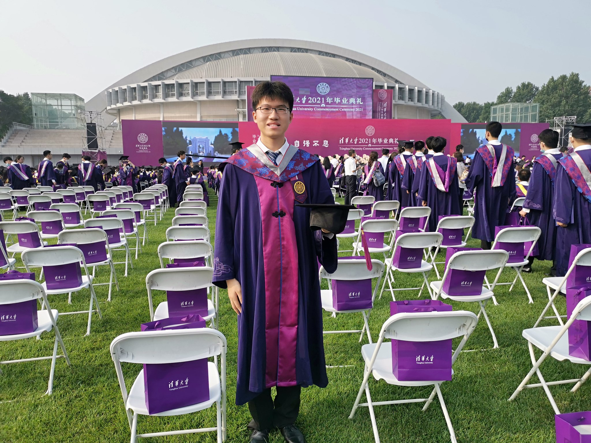 Graduated from Tsinghua! - Dongyu Gong（宫栋宇）